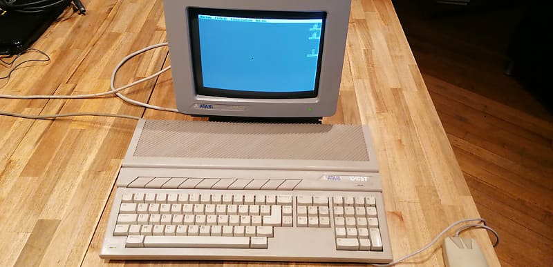ATARI 1040 STF 1987 | Reverb