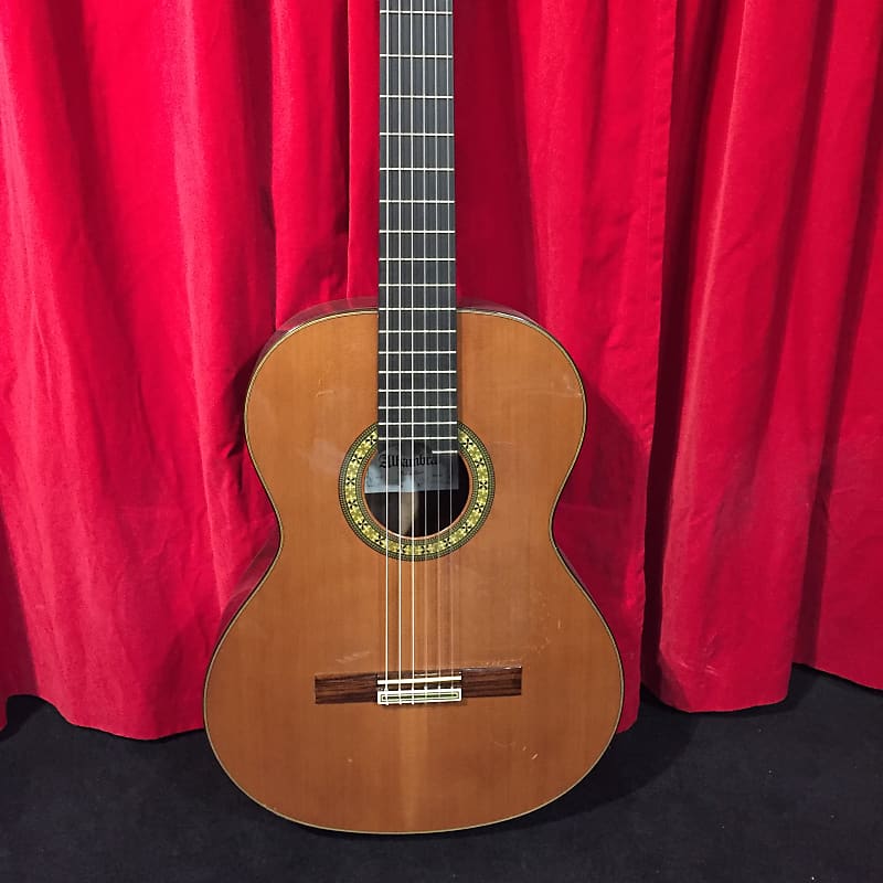 Alhambra 11P Naturelle | Reverb UK