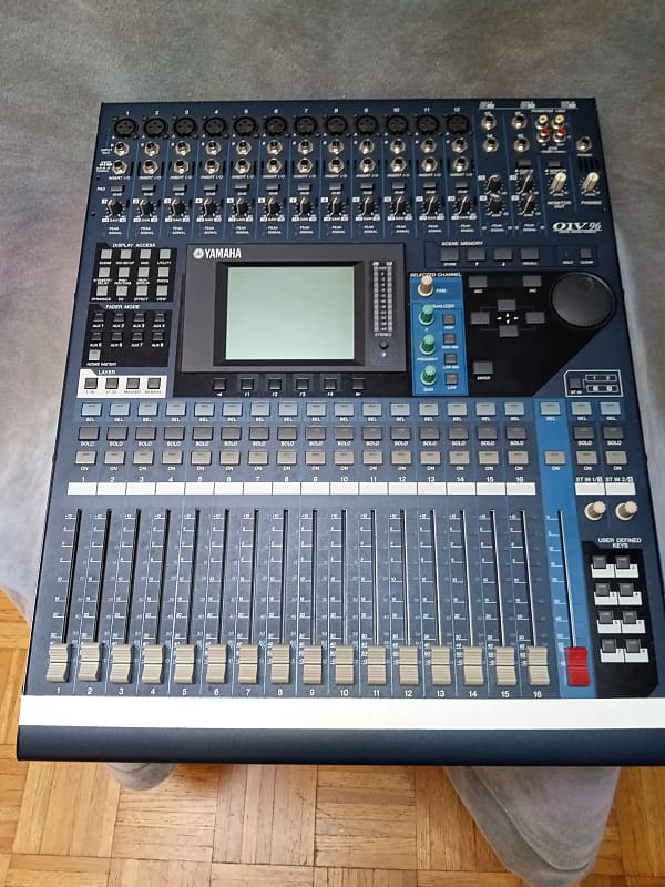 Yamaha 01V96 Version 2 Digital Recording Mixer Mixing Console | Reverb