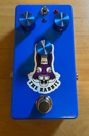 Freakshow Effects the Rabbit! (Brown Rabbit) LM308 Rat from | Reverb