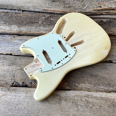 Guitar Mill Stang-Style Body / Ultra Light Swamp Ash / | Reverb