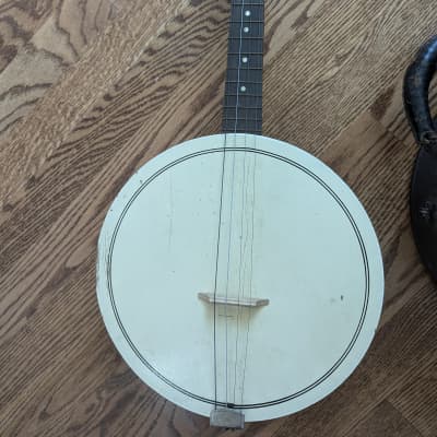 Bandello from the 1940s | Reverb