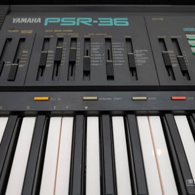 Vintage Yamaha PSR-36 FM Synthesizer | Reverb