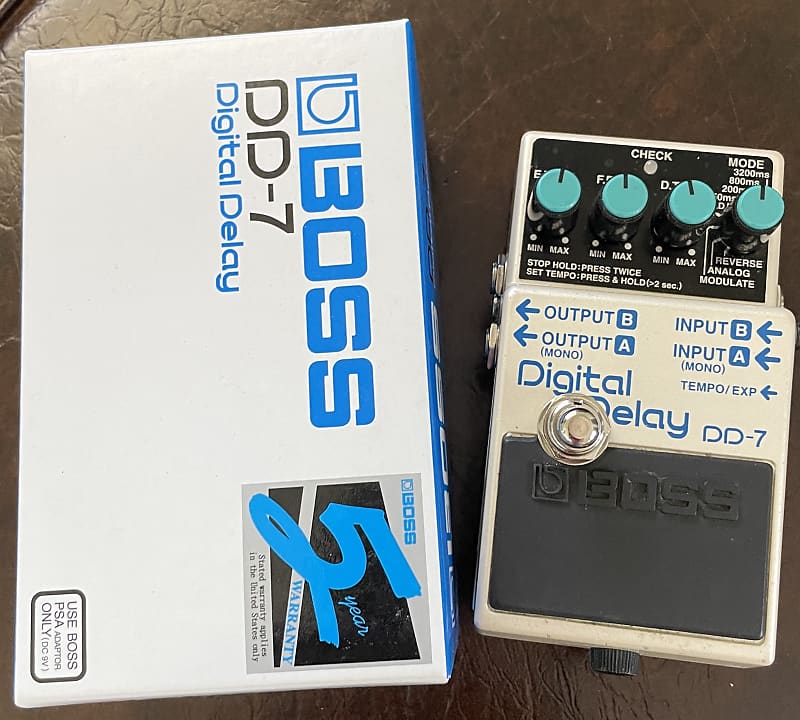 2000 Minty Boss DD-7 Digital Delay with On-Board Tap Tempo | Reverb