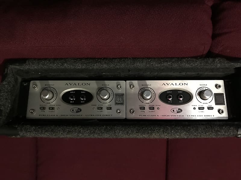 Avalon U5’s with rack mount kit and rack | Reverb