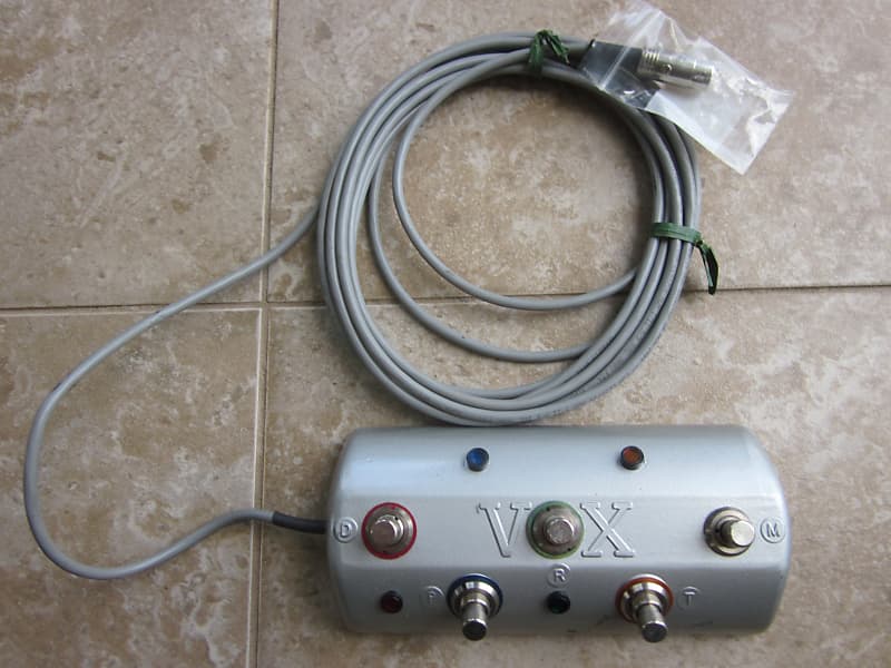 Vox Beatle Amp {V-1143} 1960s 5 button foot switch | Reverb