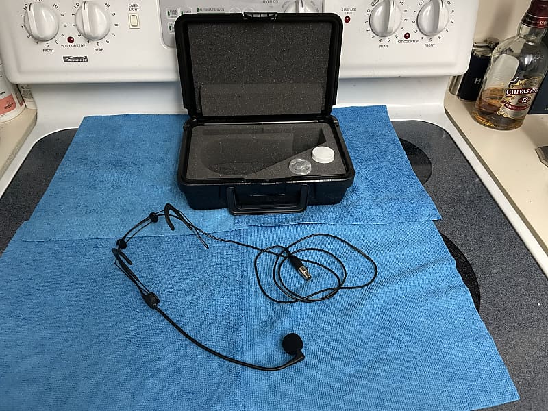 Shure Shure WBH54 Beta 54 Wireless Condenser Headset | Reverb