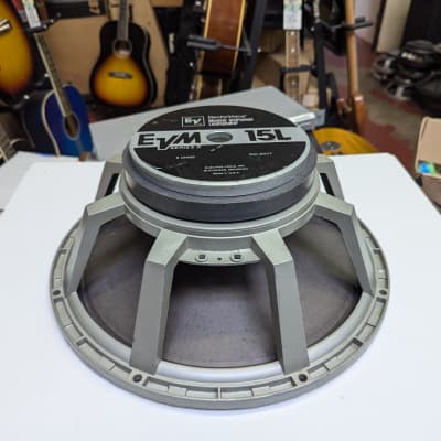 Matched Pair Electro-Voice EVX-150A 1000 Watt Program 15 Matched Pair Electro-Voice EVX-150A 1000 Watt Program 15
