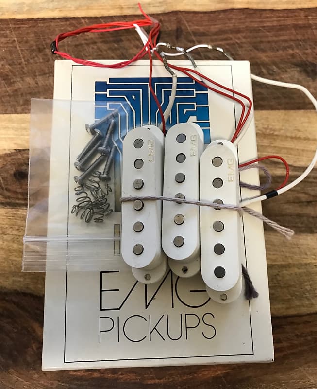 EMG SV mid 90's - White | Reverb