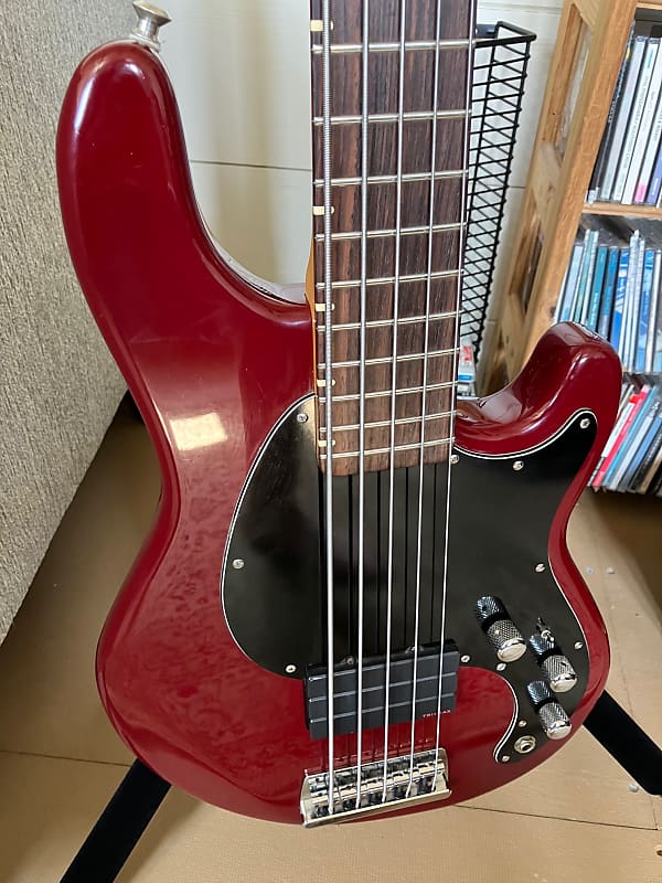 Status groove bass | Reverb