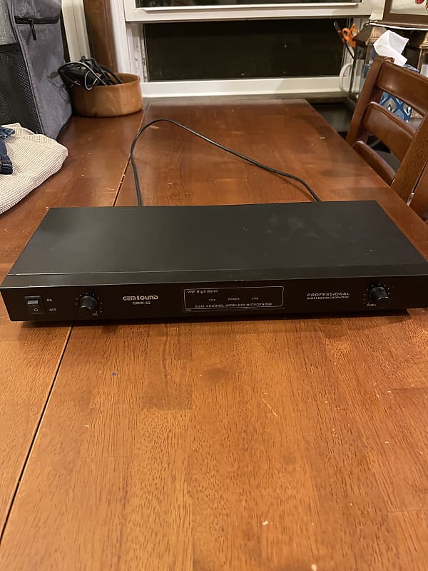 Gem Sound GMW-61 Dual Wireless Microphone GH | Reverb