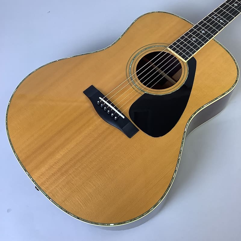 Yamaha LL23 | Reverb