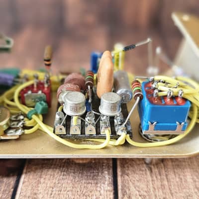 Hello Sailor Effects Abbey Road Fuzz - Gold | Reverb