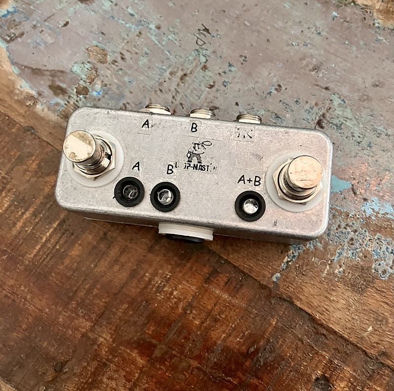 Loop Master A/B/Y with LED 2020 - Silver | Reverb Canada