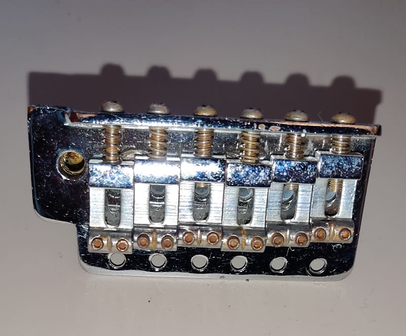 Stratocaster Tremolo 2" String Spacing | Reverb