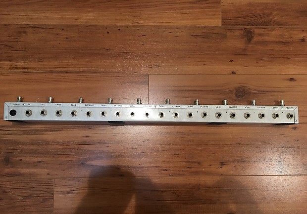 Loopmaster ( Loop-master) 8-button Bypass Switcher Metal | Reverb