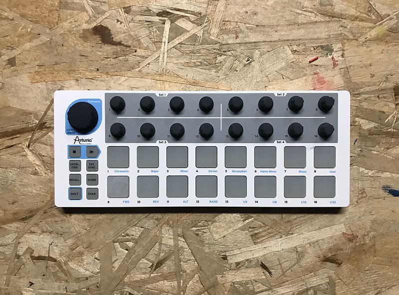 Arturia BeatStep USB/MIDI/CV Controller and Sequencer | Reverb Canada