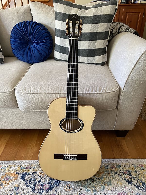 Eastman Cabaret Crossover Nylon String Guitar | Reverb