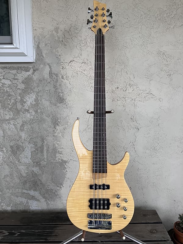 Rogue 8-String Bass 2000s Natural Flame Maple w/Hard Case | Reverb