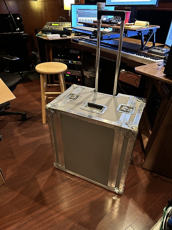 A&S Custom rack mounted road case with wheels - 2010 - Grey | Reverb