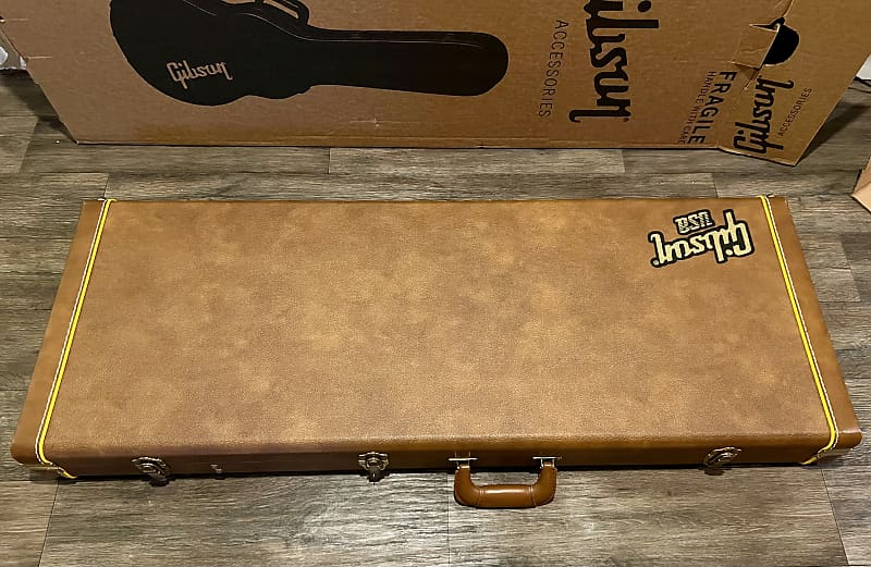 Gibson Explorer Hardshell Case *Like New* | Reverb