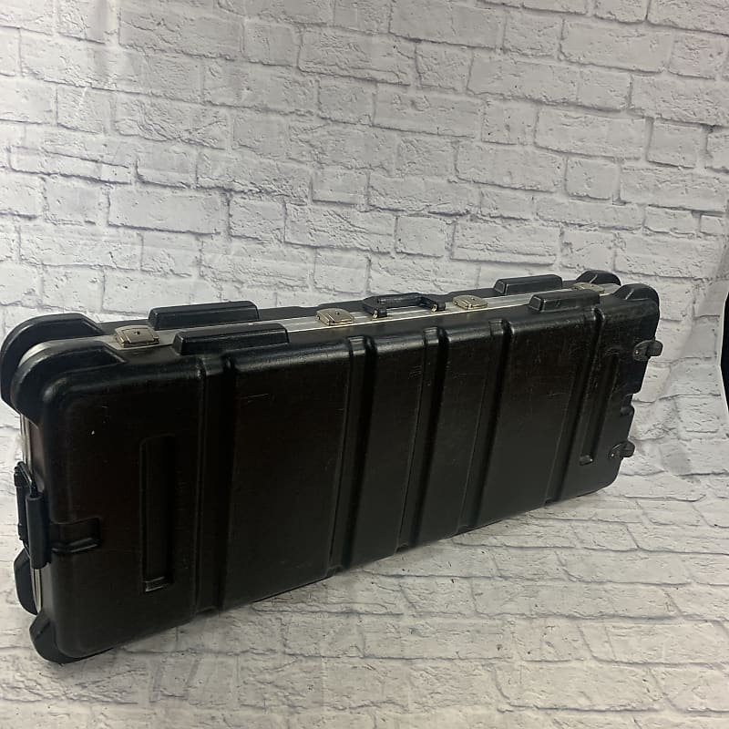 SKB 61-Key Rolling Keyboard Case with Wheels | Reverb