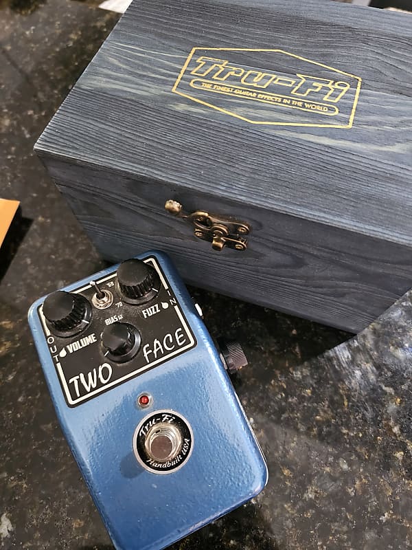 Tru-Fi Two Face fuzz - Blue | Reverb