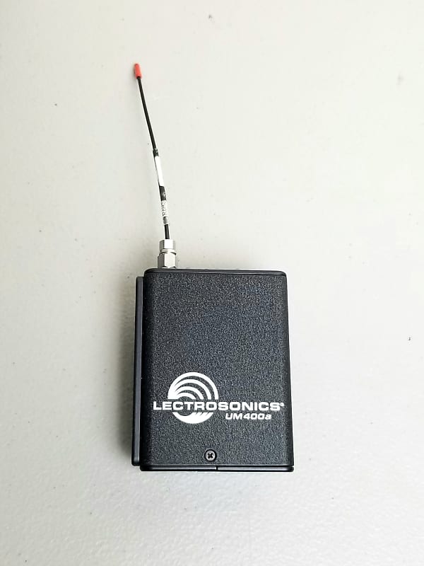 Lectrosonics UM400a UM400 A Wireless Bodypack Transmitter | Reverb