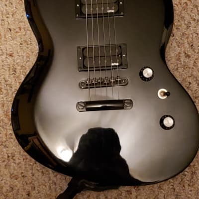 ESP LTD Viper 201-B Baritone EMG Jim Root | Reverb