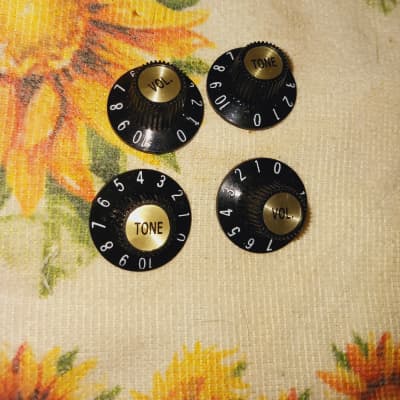 Vintage Gibson witchhat Knobs 1968 to 74 - Gold | Reverb