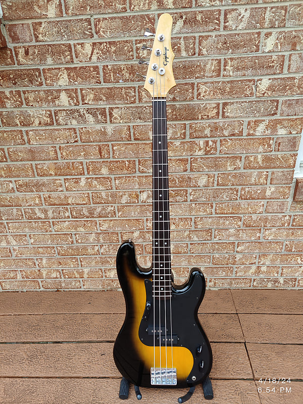 Epiphone BATWING Bass RARE SAMICK 2001 - Vintage Burst | Reverb