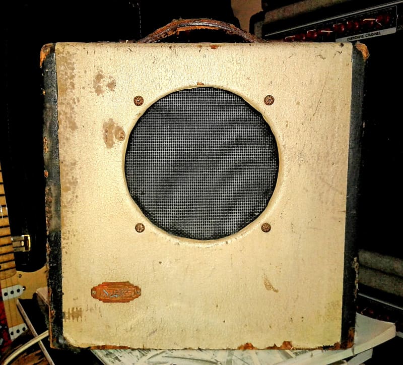 Supro 1947 Bantam 15 W harp amp | Reverb