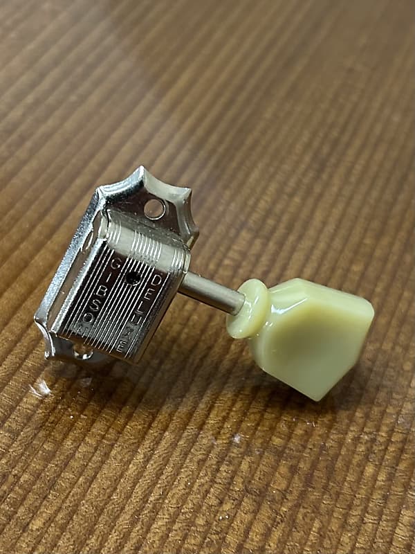 Gibson Gibson Deluxe Tuning Key - nickel / green button, BASS | Reverb