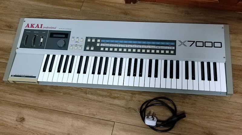 AKAI X7000 | Reverb