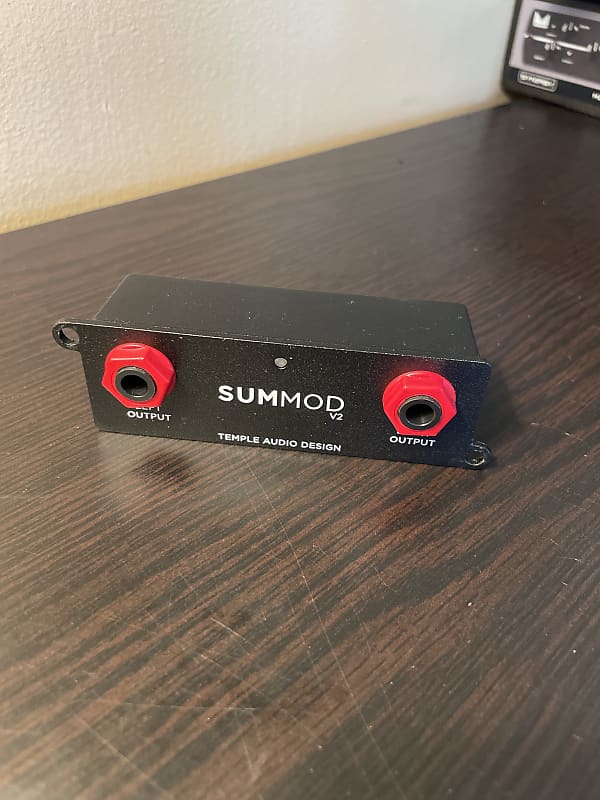 Temple audio Summod stereo to mono buffered output module | Reverb