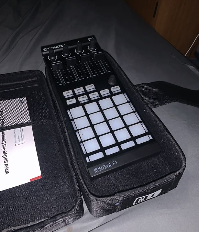 Native Instruments X1 & f1 Black | Reverb