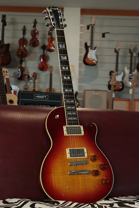 Larriveé RS4 | Reverb