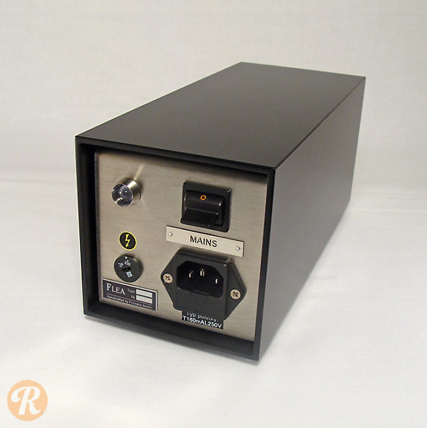 FLEA Microphones 49 | Reverb Canada