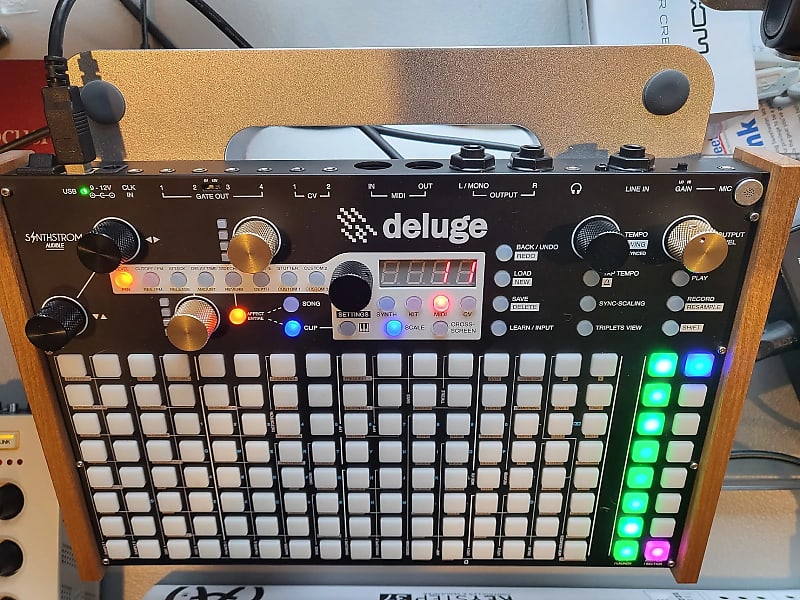 Synthstrom Deluge (3.0 shortcut panel) w/ Decksaver | Reverb