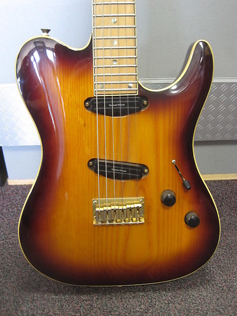 Samick Electric Custom Sunburst w/ Hard Case | Reverb