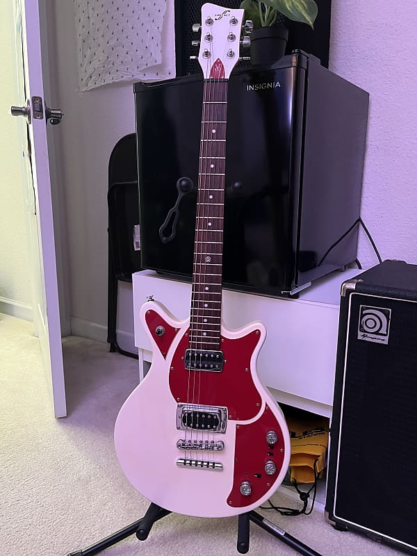 First Act guitar 2000 | Reverb