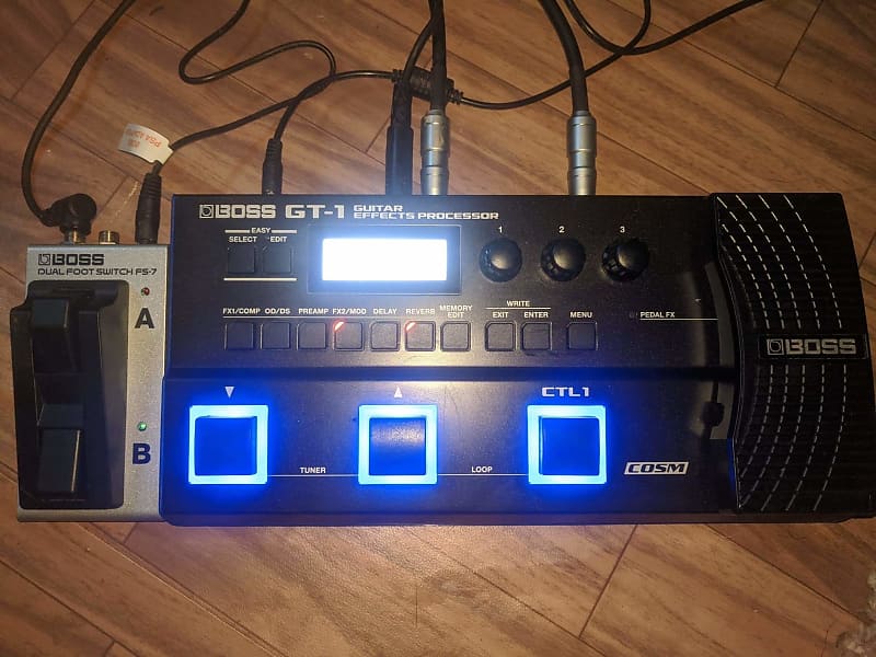 Boss GT-1 with dual footswitch | Reverb
