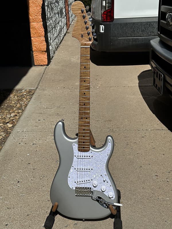 Fender Licensed Musikraft/Warmoth Stratocaster 2022 - Satin | Reverb