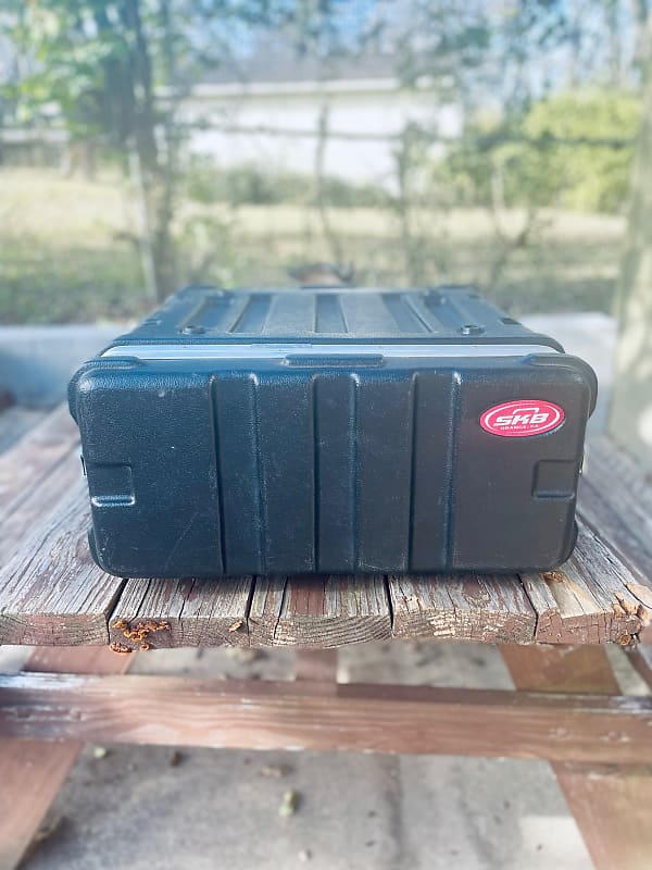 SKB 4U 1SKB19-4U Molded Road / Flight 19" Rack Carrying Case | Reverb