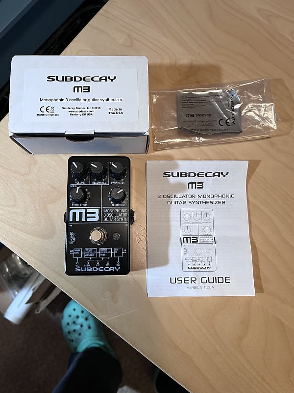 Subdecay M3 Monophonic 3 Oscillator Guitar Synth | Reverb