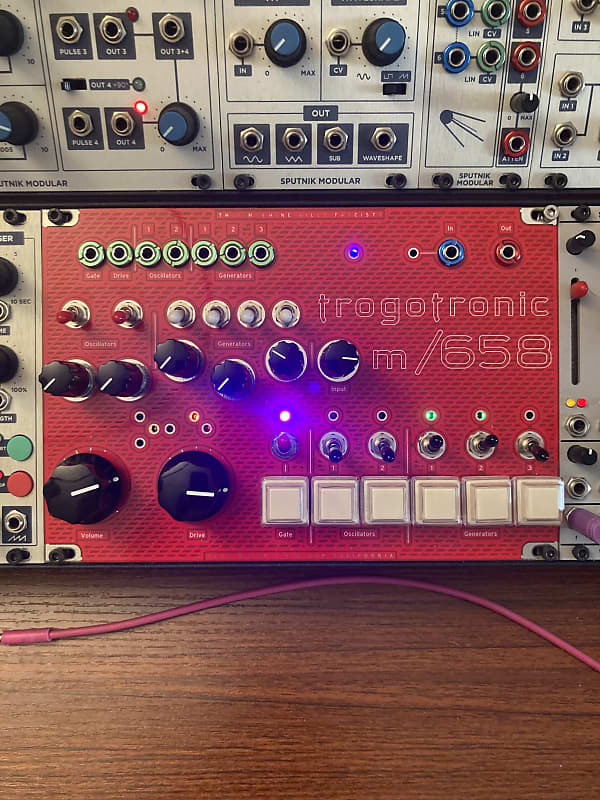 Trogotronic m/658 Red | Reverb