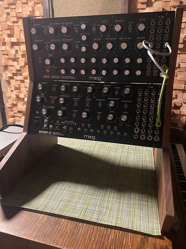 Moog DFAM & Mother 32 Rack | Reverb