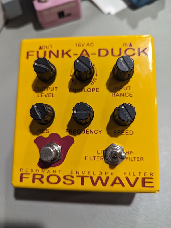 Frostwave Funk-a-Duck Resonant Envelope Filter | Reverb