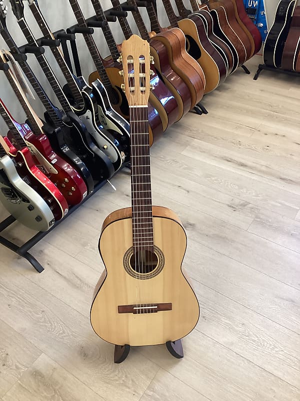 Paracho Handmade Nylon String Guitar - Natural | Reverb