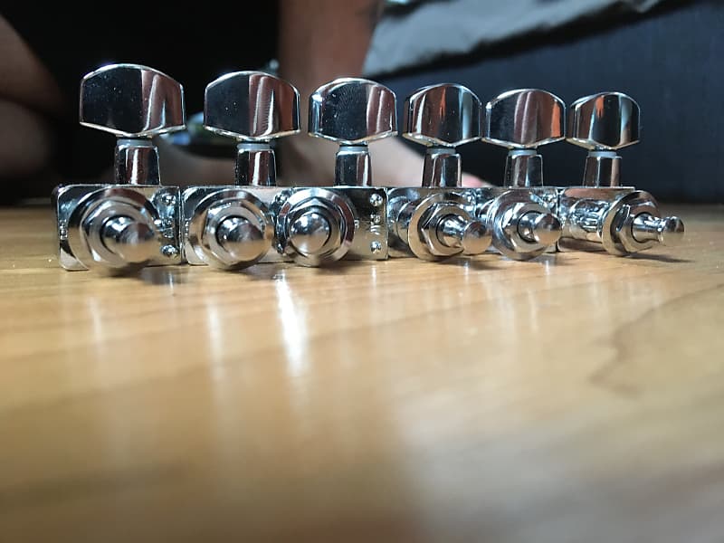 Fender 6 inline Tuning Machine Heads 2019 Chrome | Reverb